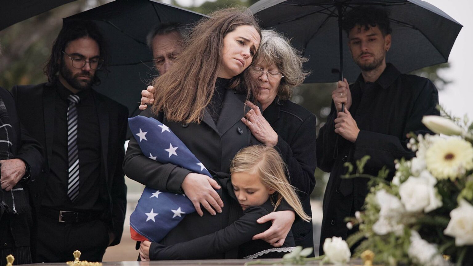 The Order in Which Your Senses Shut Down as Death Approaches ...