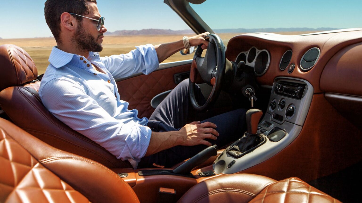 18 Behaviors That Show an Adult Lacks Class - SOCIETEMAG.com