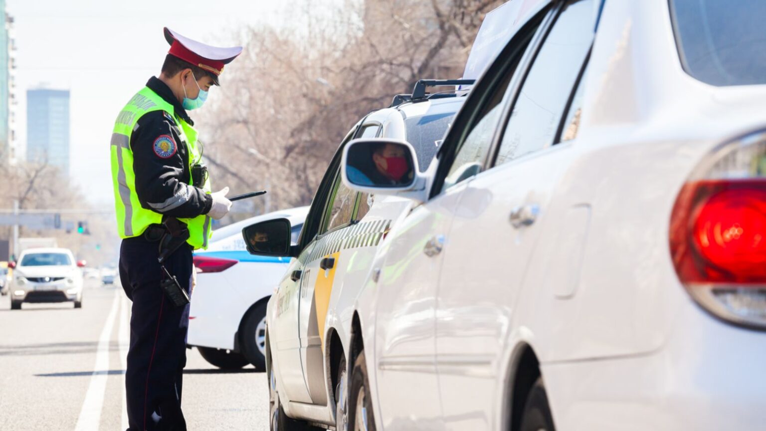 18 Questions You Should Avoid Answering When Stopped By Police