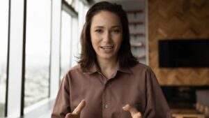 21 Characteristics That Define an Alpha Female - SOCIETEMAG.com