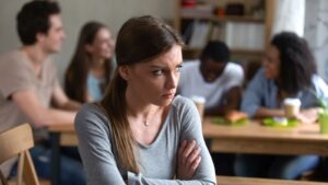 20 Behaviors That Undermine Inclusivity in the Workplace - SOCIETEMAG.com