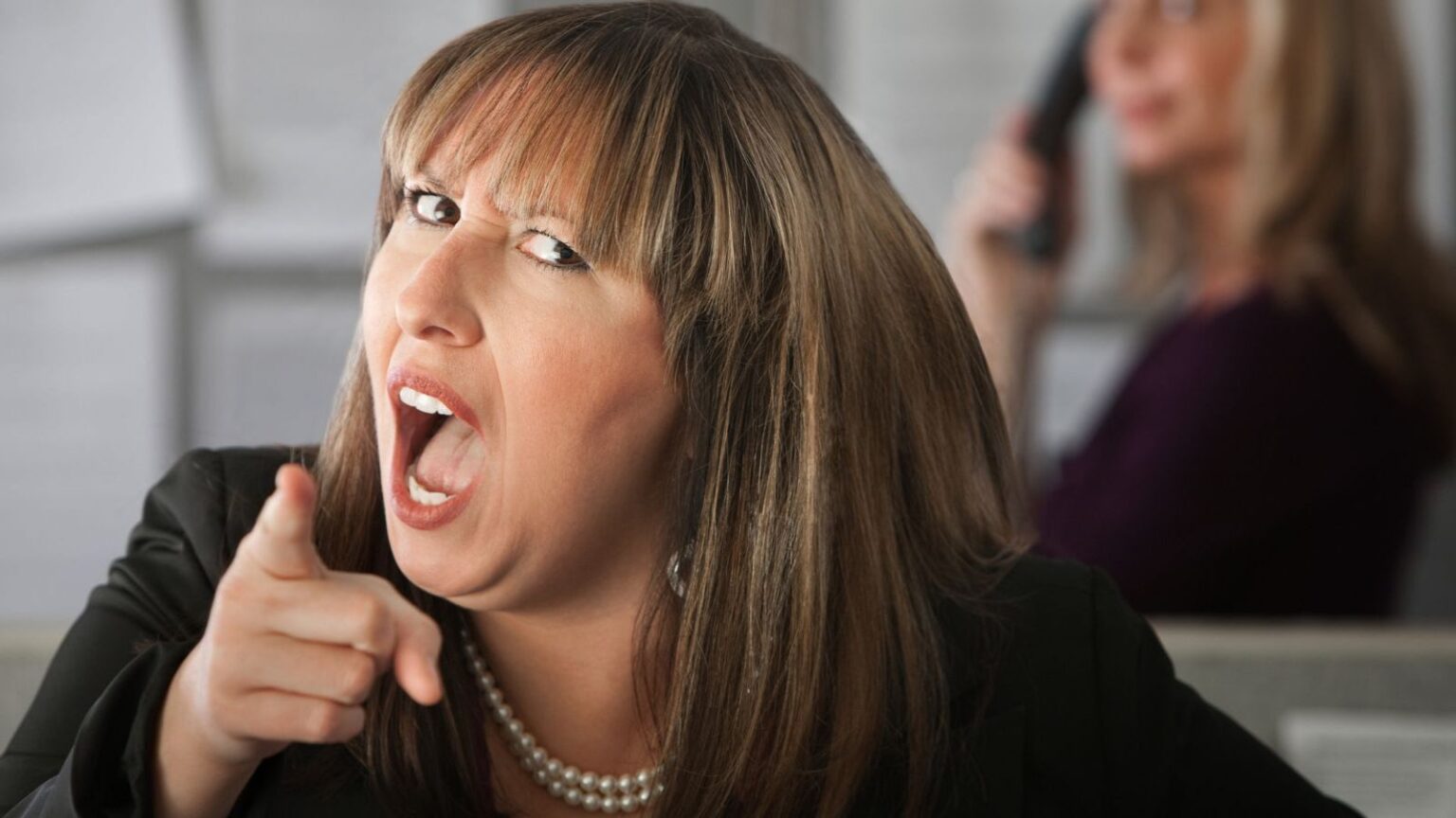 18 Reasons Why Calling Someone Out Is Sometimes Necessary - SOCIETEMAG.com