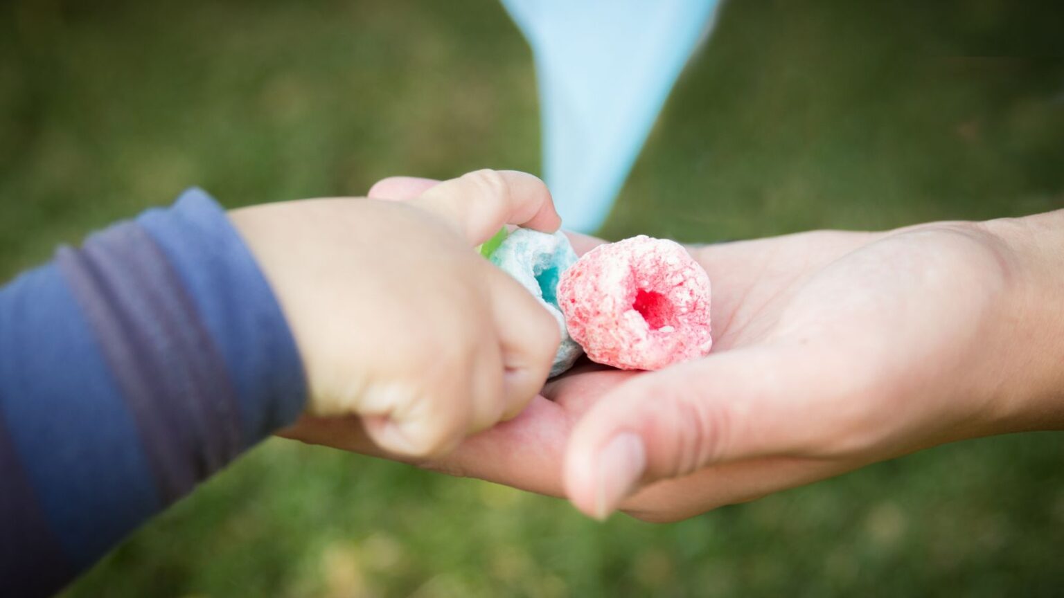 23 Previously Acceptable Behaviors Now Considered Inappropriate ...