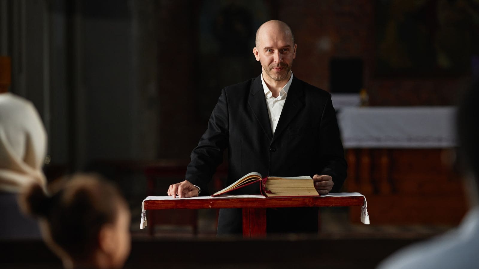 18 Things to Watch Out for When Selecting a Church - SOCIETEMAG.com