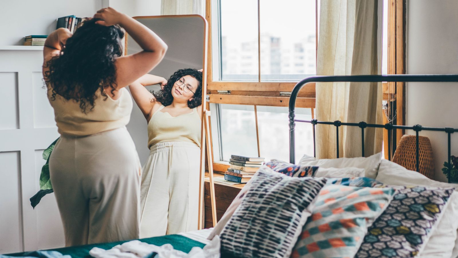 18 Unspoken Life Skills Every Woman Needs to Know - SOCIETEMAG.com