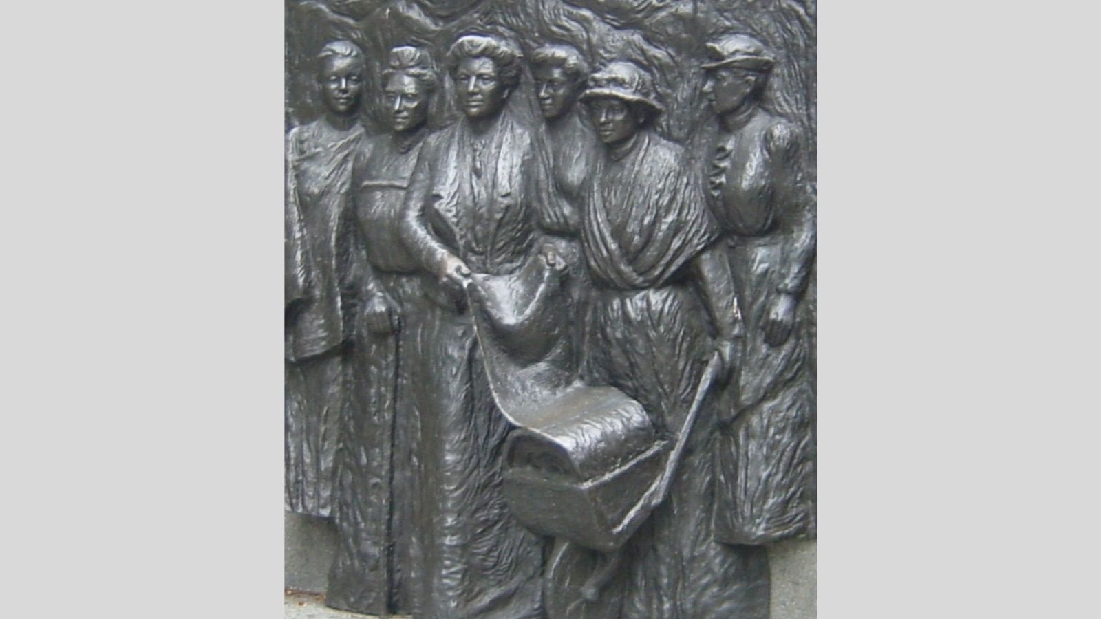 18 Feminist Movements That Shaped History - SOCIETEMAG.com